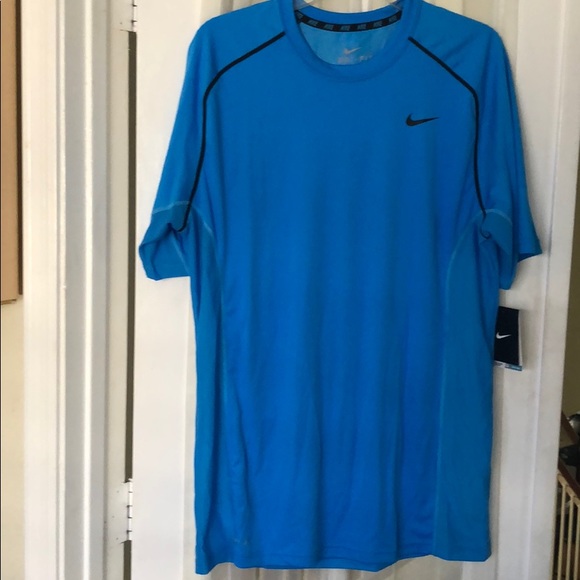 Nike | Other | Nike Men Drifit Large | Poshmark